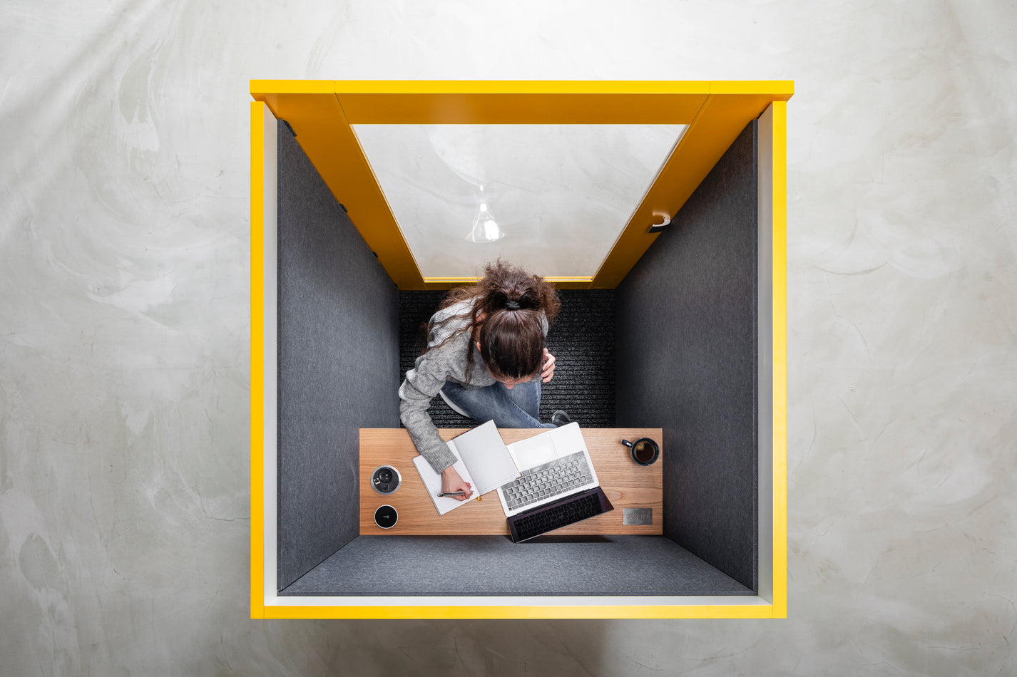 MEAVO Soho – Breeze Workspace